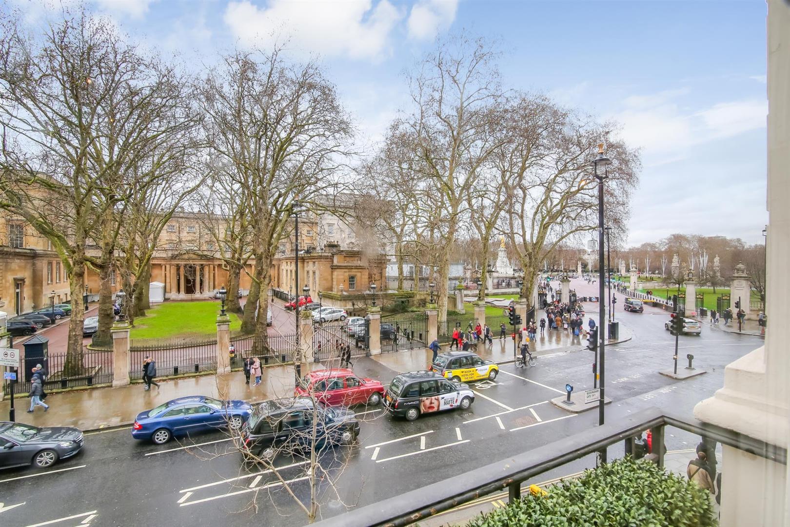 Buckingham Gate, St James's, SW1E | Knightsbridge Prime Property ...